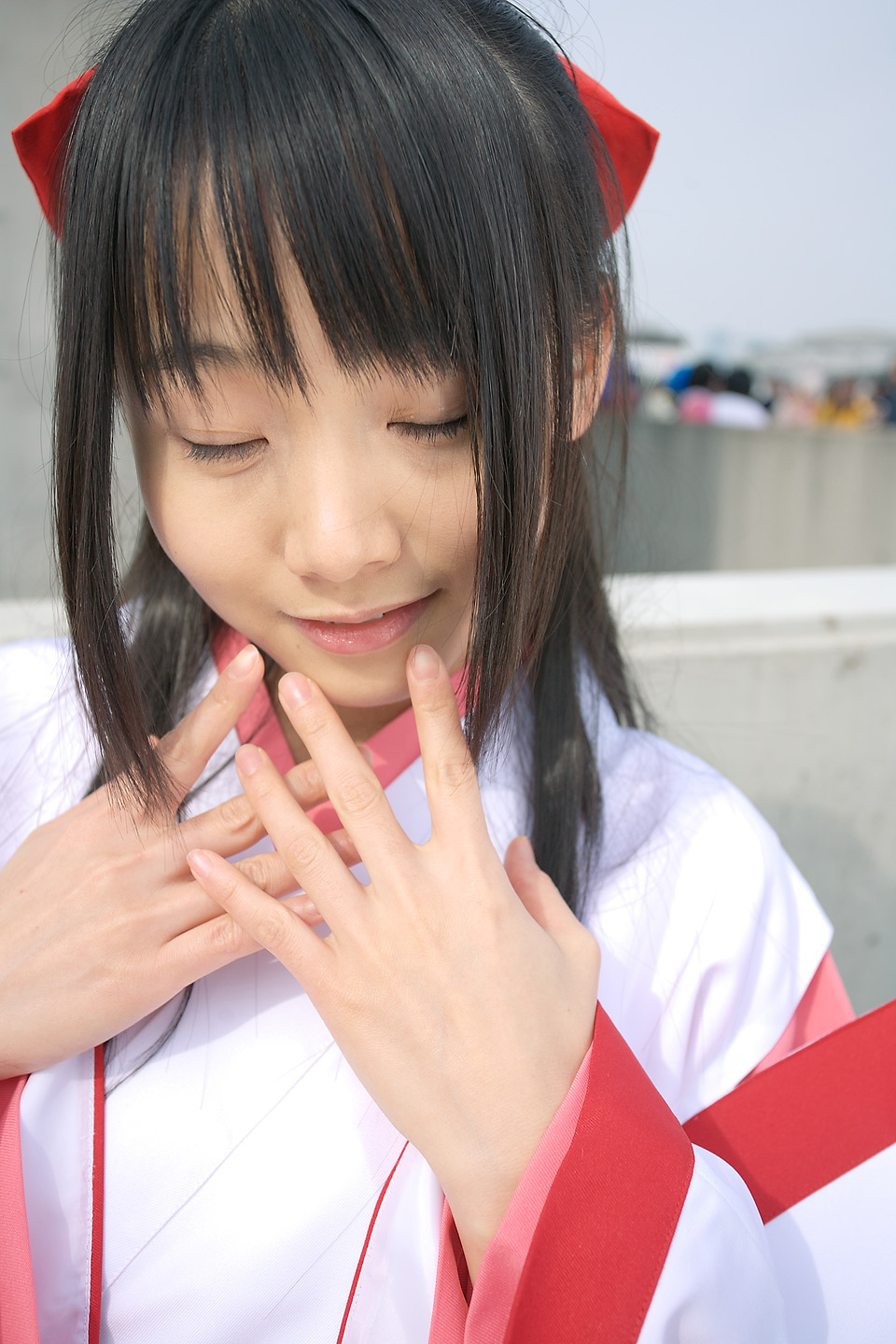 The Big Imageboard Tbib Bow Cosplay Eyes Closed Finger Nails Fingernails Hair Bow Hairbow