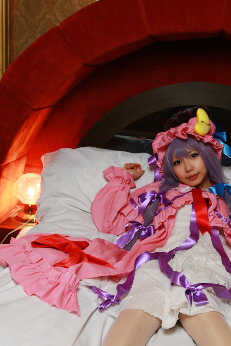 The Big Imageboard Tbib 1girl Asian Bed Blanket Cosplay Crescent
