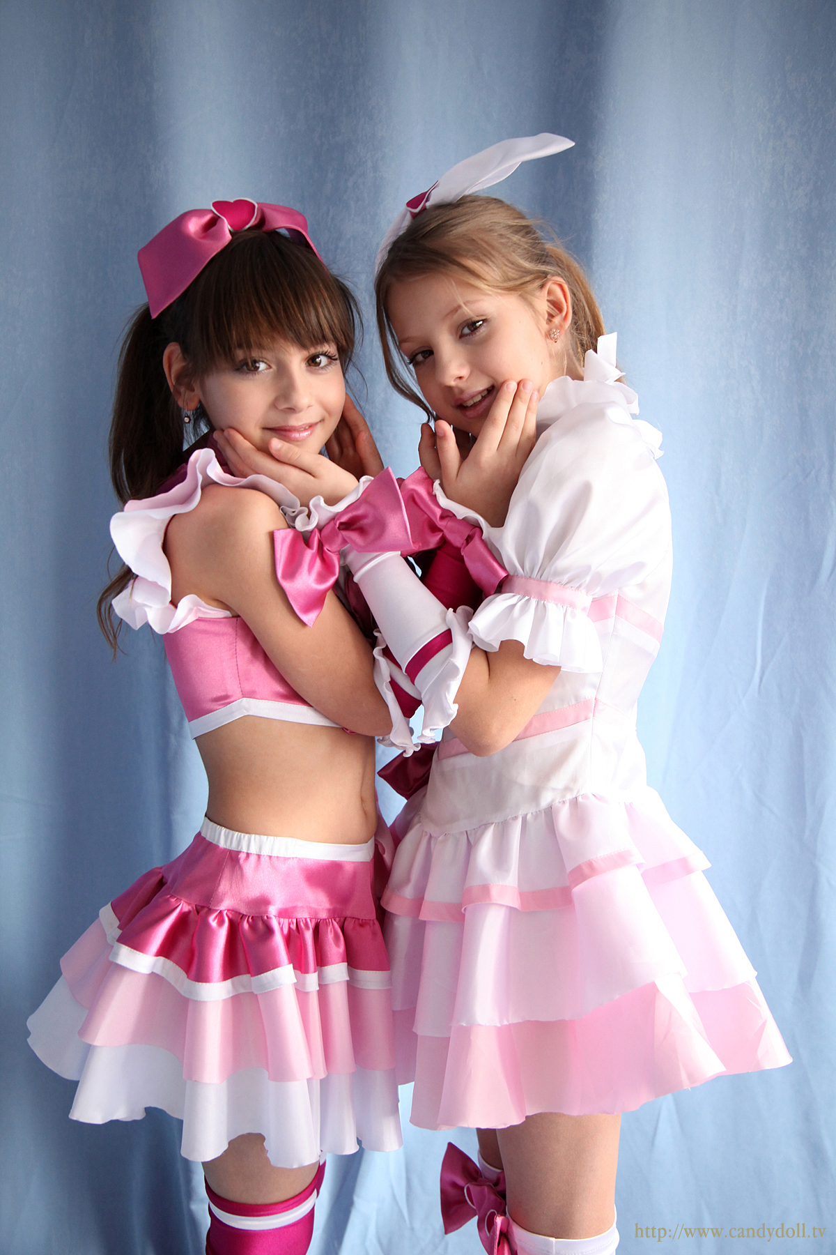 The Big ImageBoard (TBIB) - 2girls blonde hair brown hair child cosplay dress hair bow laura b ...